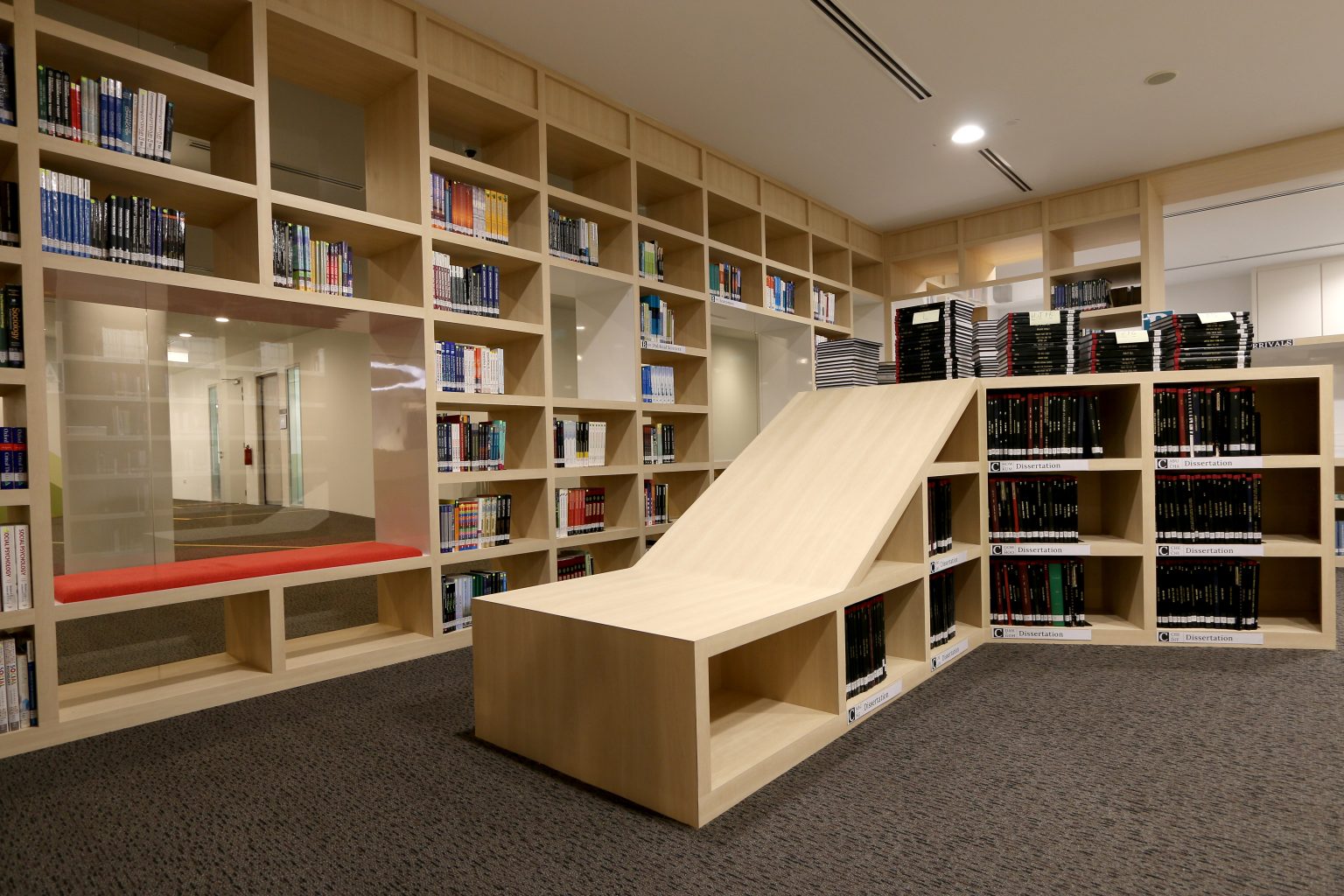 新加坡psb学院 - 学校首页 - 新辰未来网专注留学